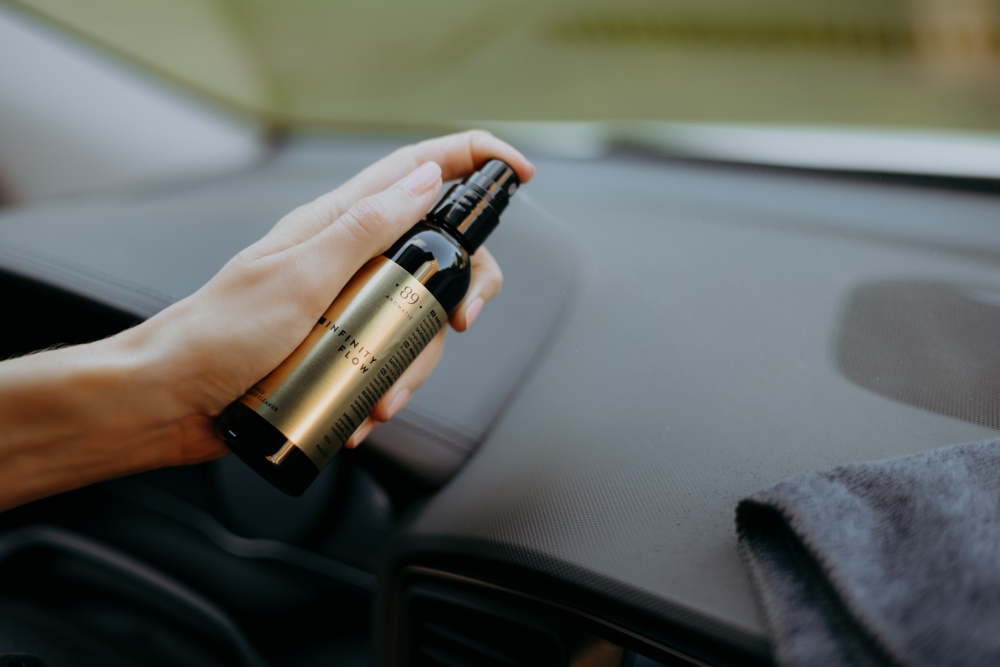 Aromatic 89 Perfumed Car Surface Cleaner 100ml